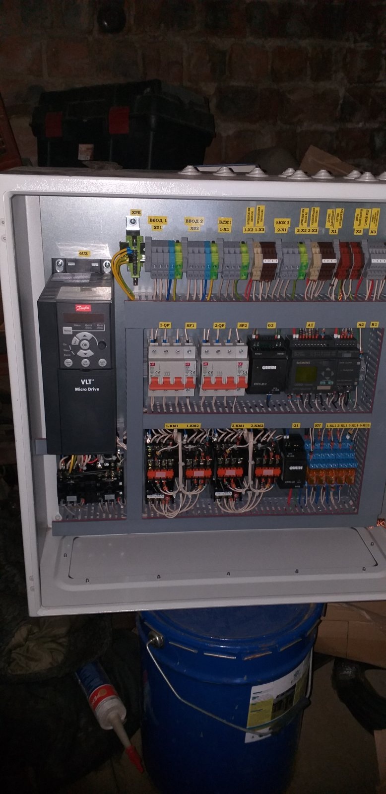 Шкаф управления насосами частотными grundfos купить в Иркутске по цене ...
