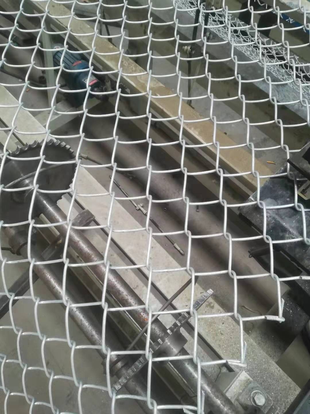 станок для производства сетки рабицы купить в Кобеляках по цене 111 руб ...