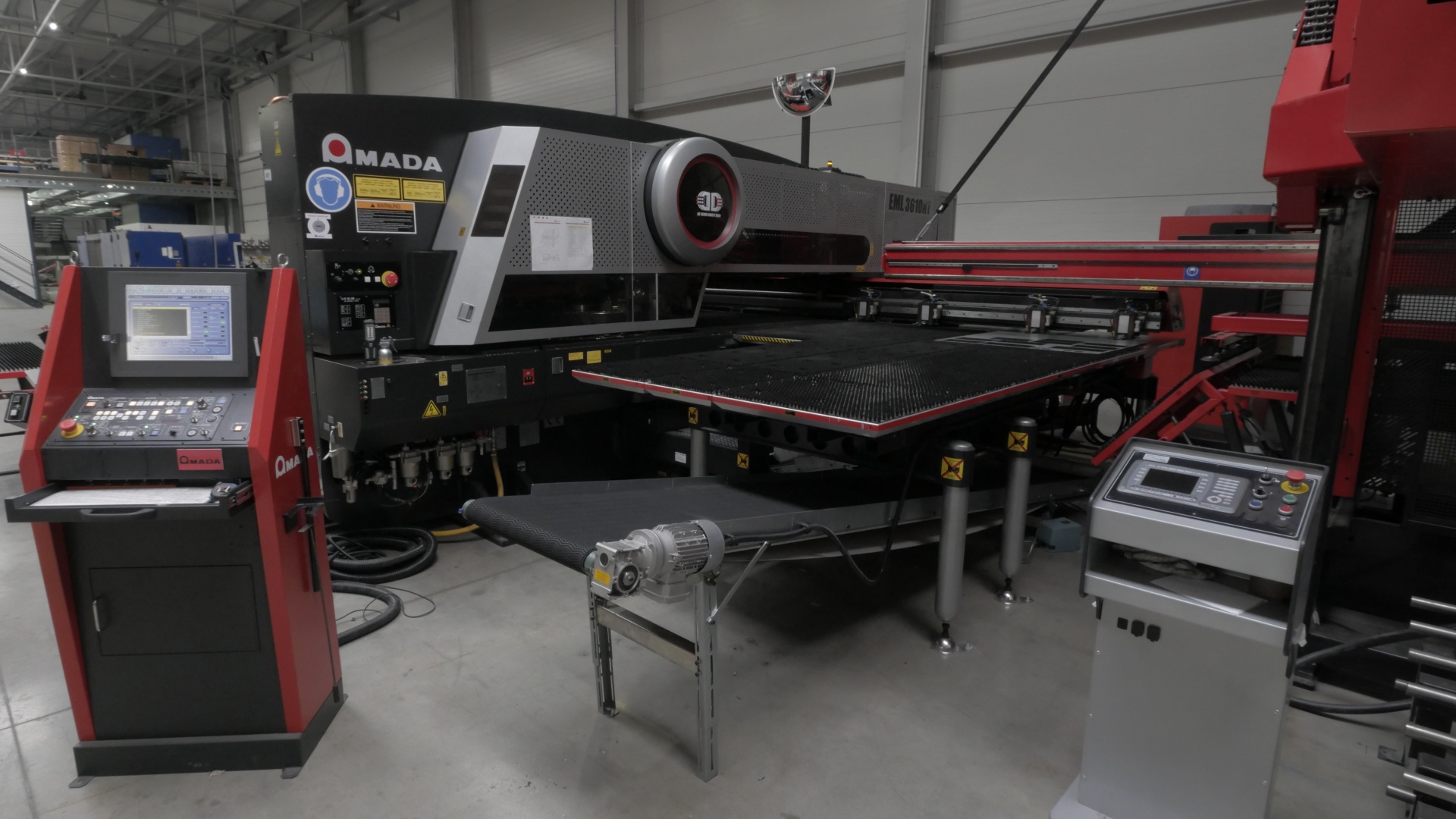 Комбинированый станок лазерной резки и перфорации листового металла ...