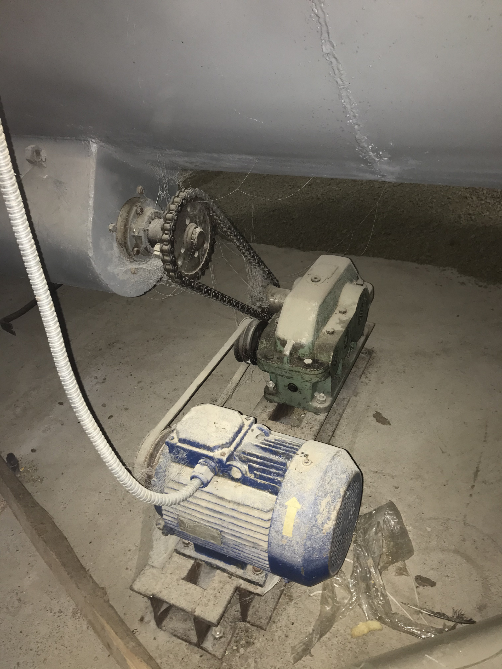 Смеситель кормов одновальный СКО-Ф-6 купить Б/У в Жодино по цене $ 2 ...