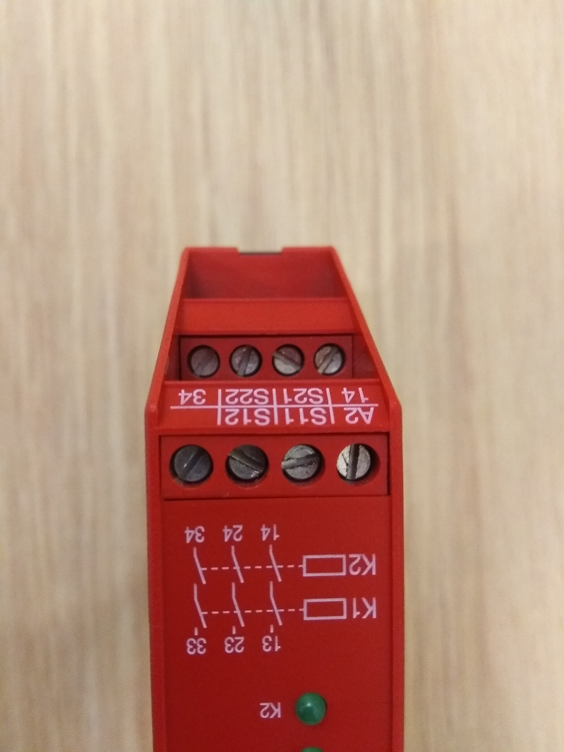 Модуль безопасности аварийной остановки Schneider Electric, XPSAF 5130 ...