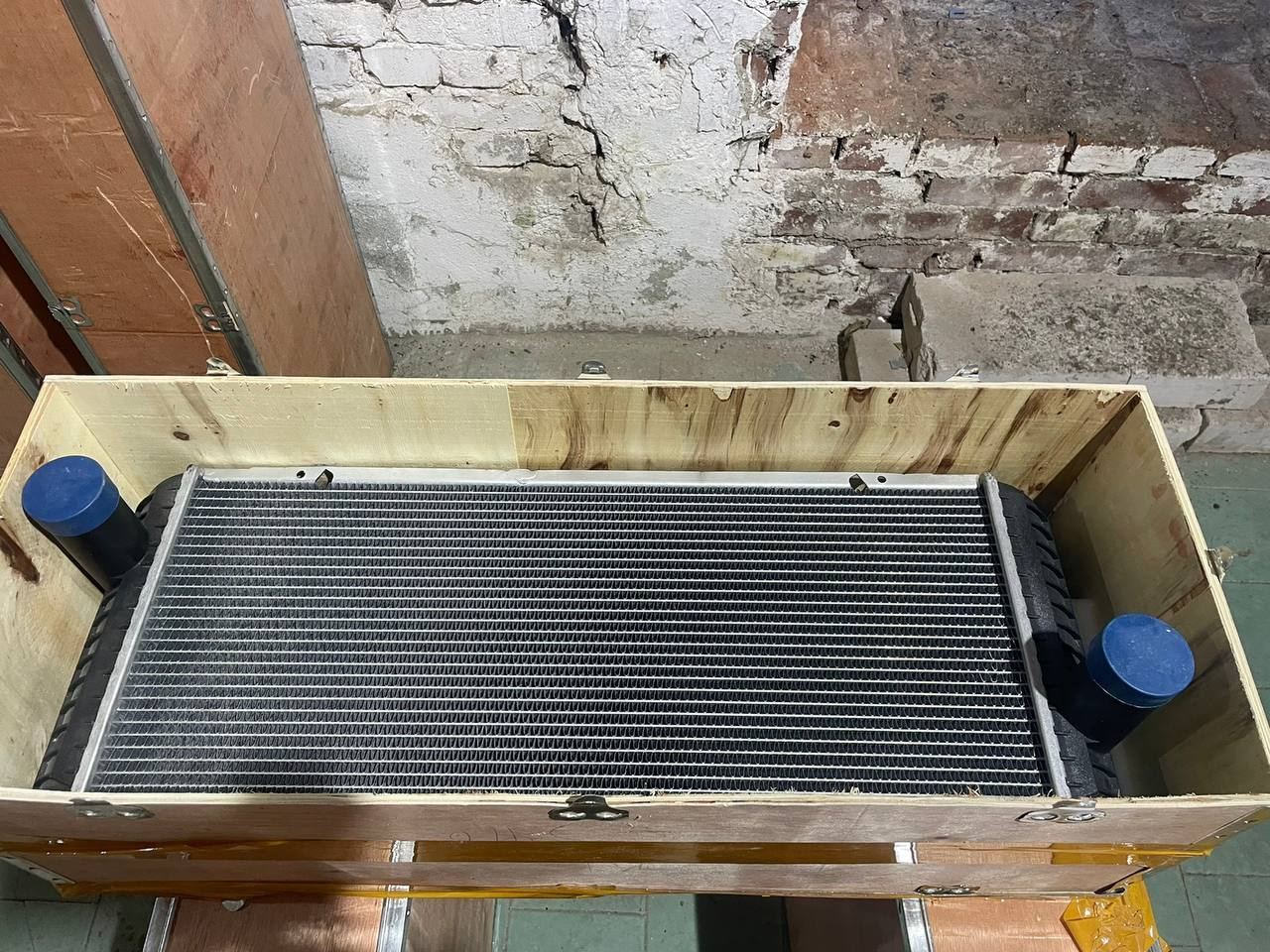 Радиатор охлаждения водяной 14549879 Volvo купить в Екатеринбурге ...