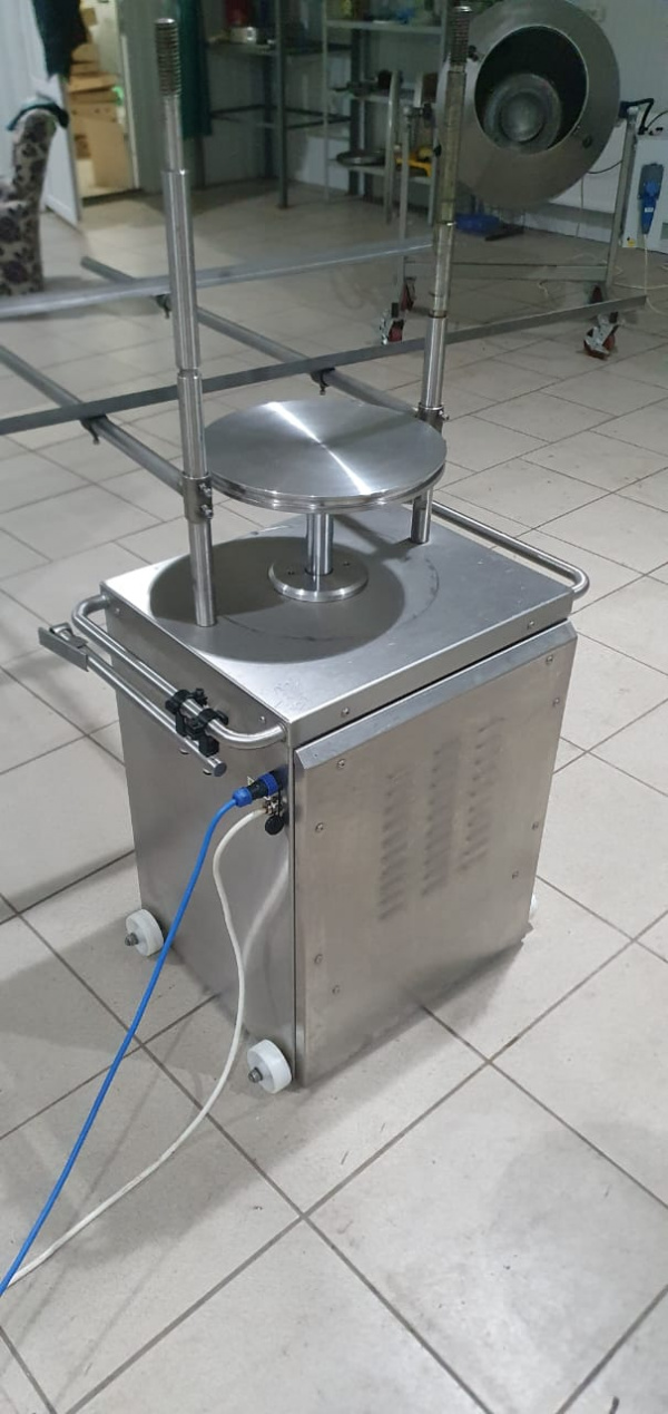 Гидравлический поршневой мясной шприц Hydroshpriz купить Б/У в ...